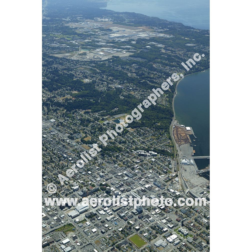 Everett aerial tour (home of the world's largest building ...